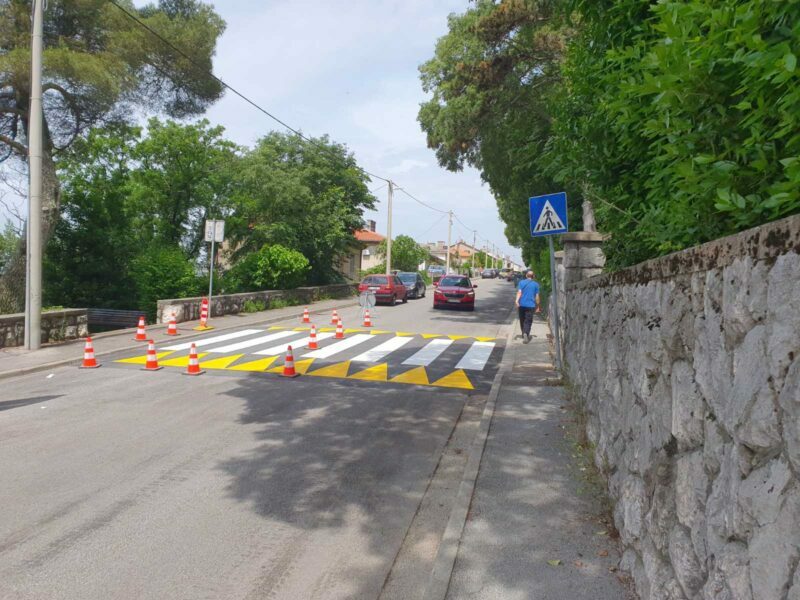 U Radićevoj postavljena uzdignuta ploha - Novi list