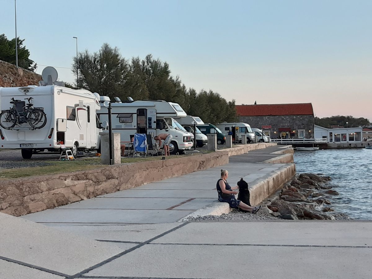 U Senju poziv za dostavu podataka hotelima, kampovima, apartmanskim ...