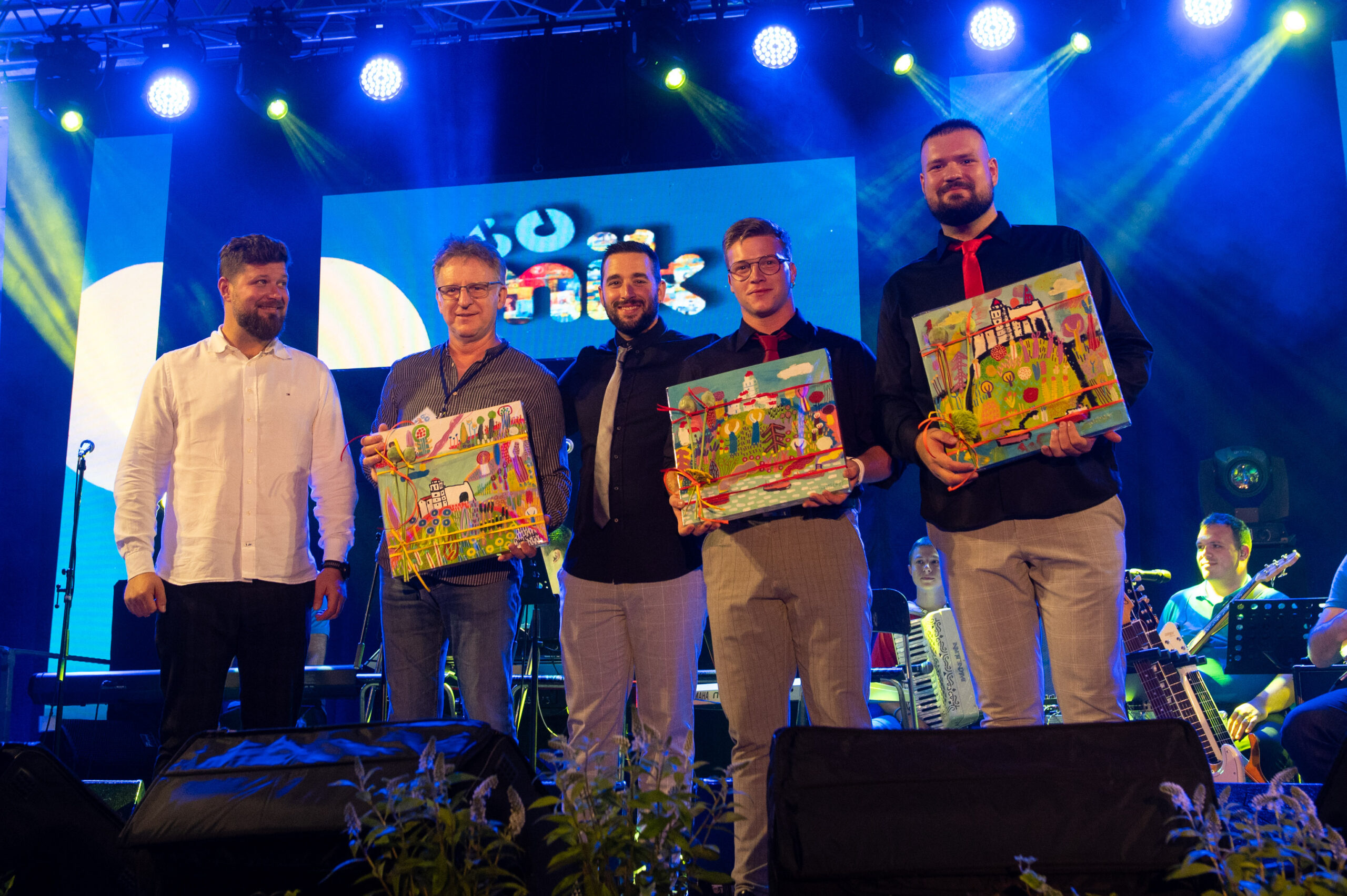 FOTO Treća večer putujućeg festivala. Tri mladića u Kastvu upisali novu ...