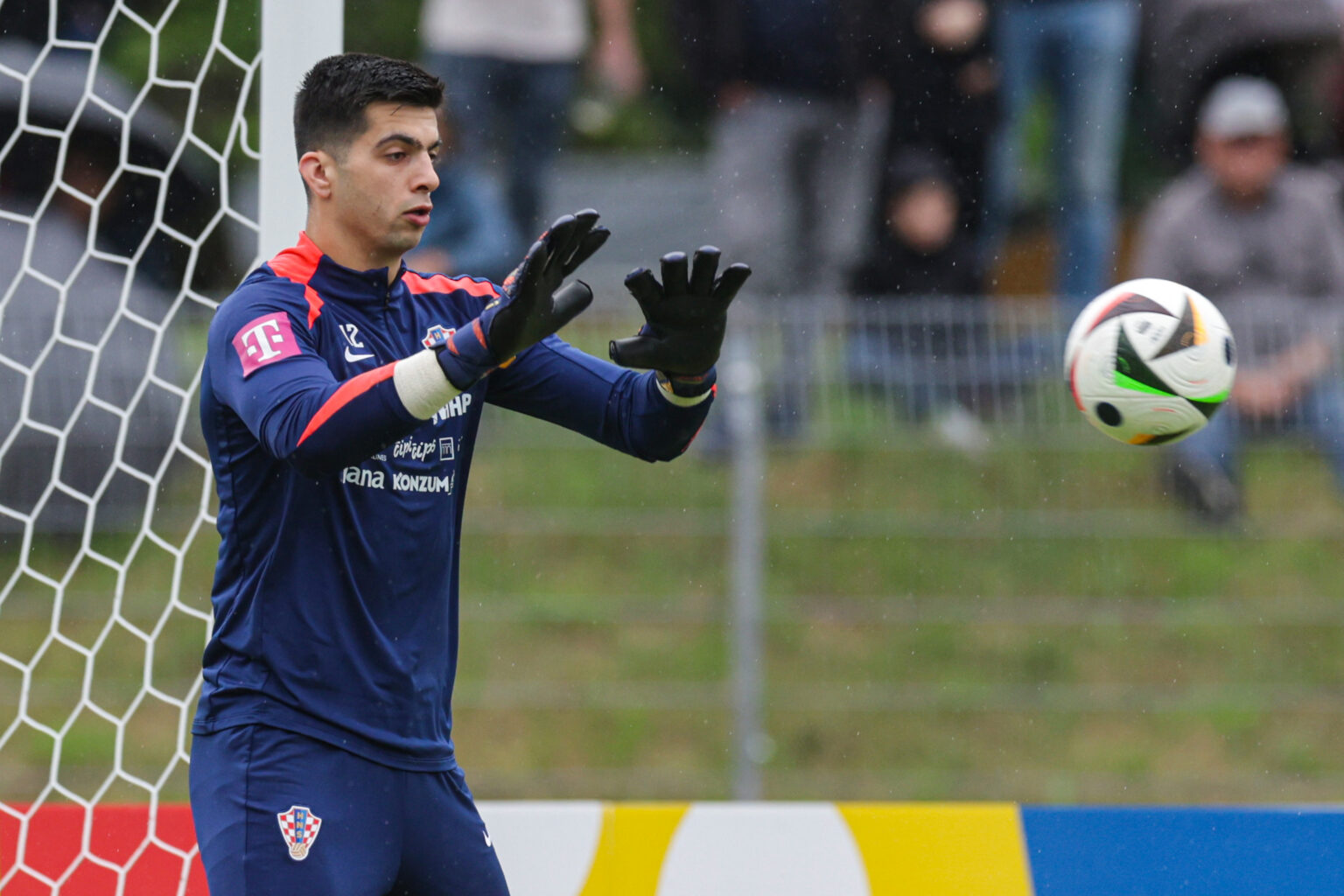 VIDEO Rijeka potvrdila prvi transfer ovoga ljeta, Nediljko Labrović ...