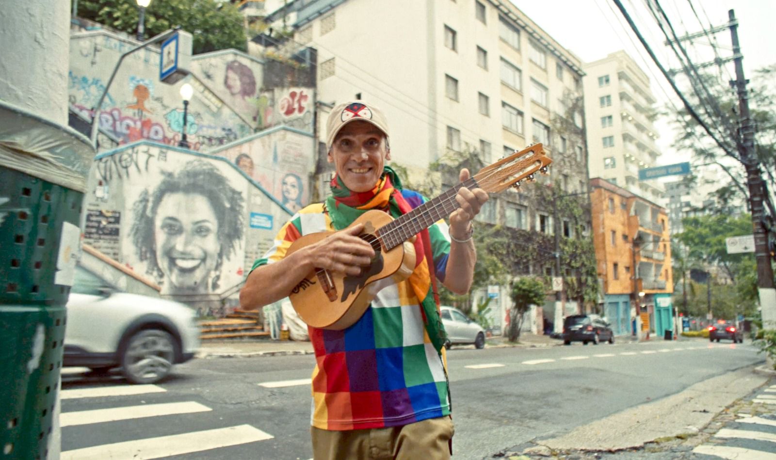 Manu Chao se vraća novim albumom nakon 17 godina diskografske pauze ...