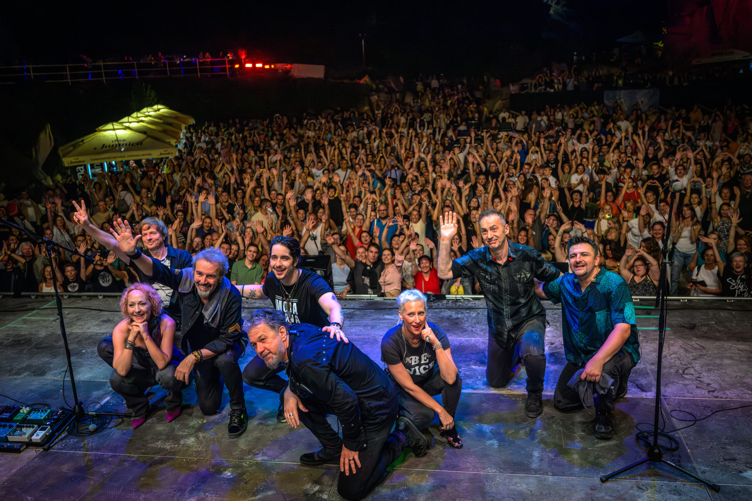 Parni Valjak otvorio Rocks&Stars Festival @ Cave Romane: Glazbena ...