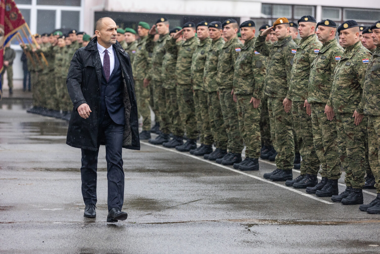 Anušić: U Puli se ne stvara vojna baza, obuka neće biti na Rafaleima ...