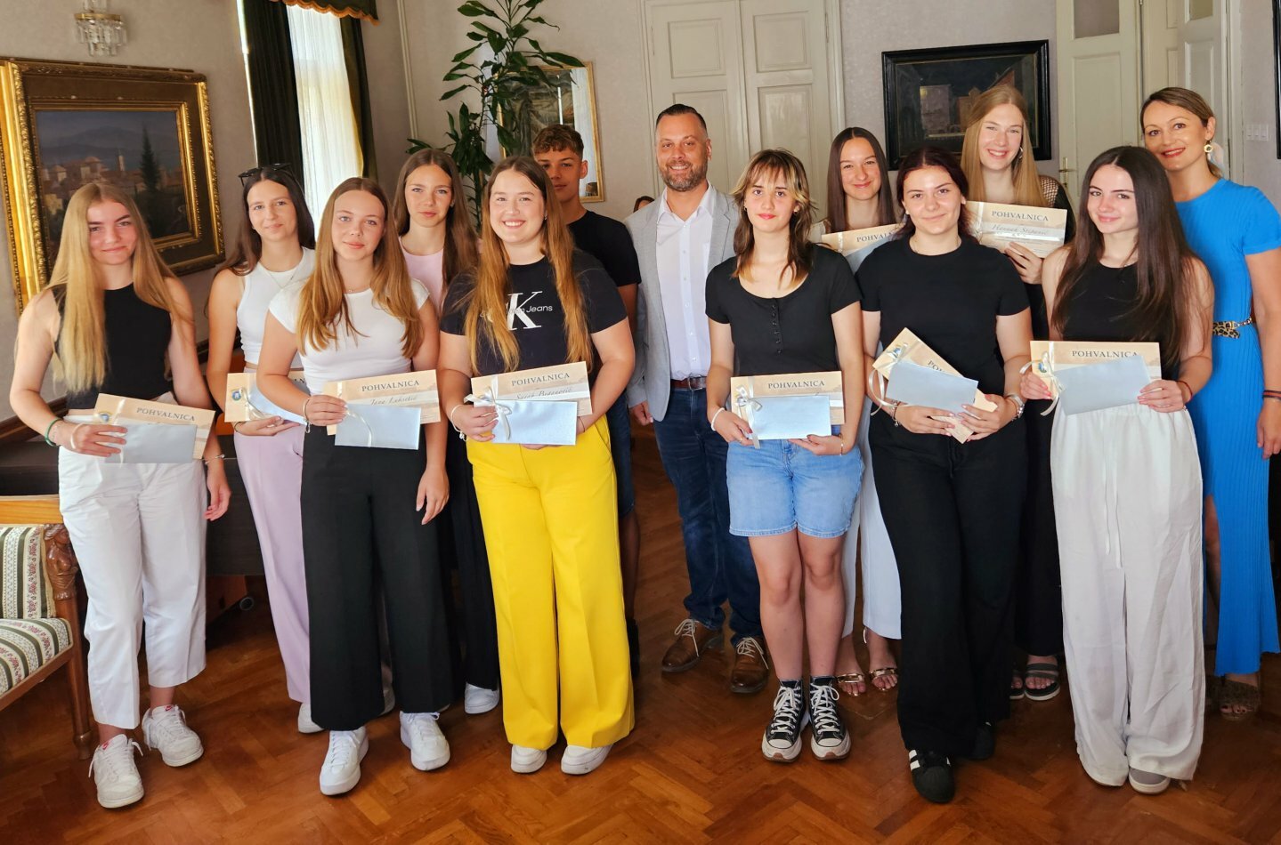 U Lovranu primili najbolje učenike - Novi list