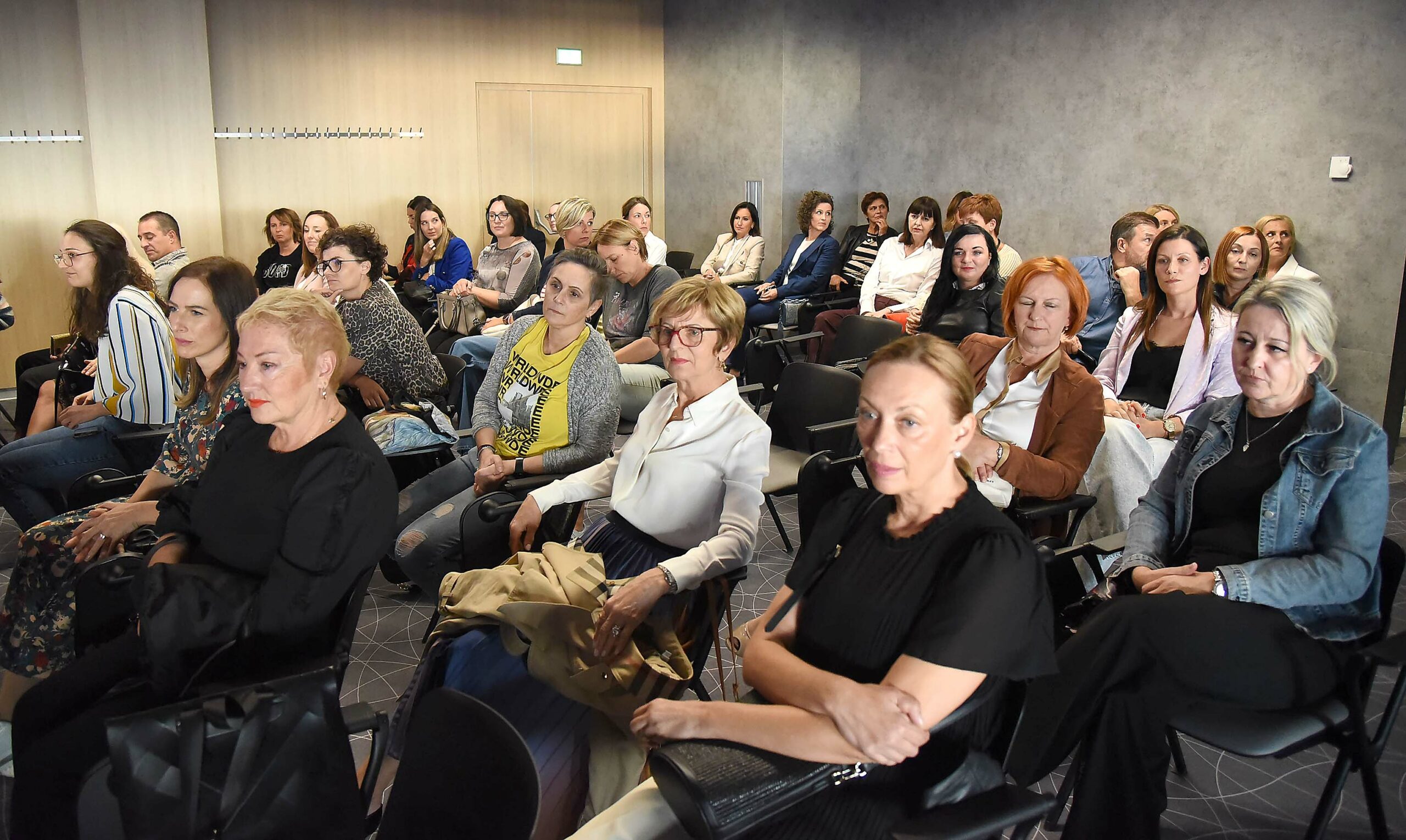 Panel u KBC-u Rijeka: Razgovorom protiv stigmatizacije ginekoloških bolesti - Novi list