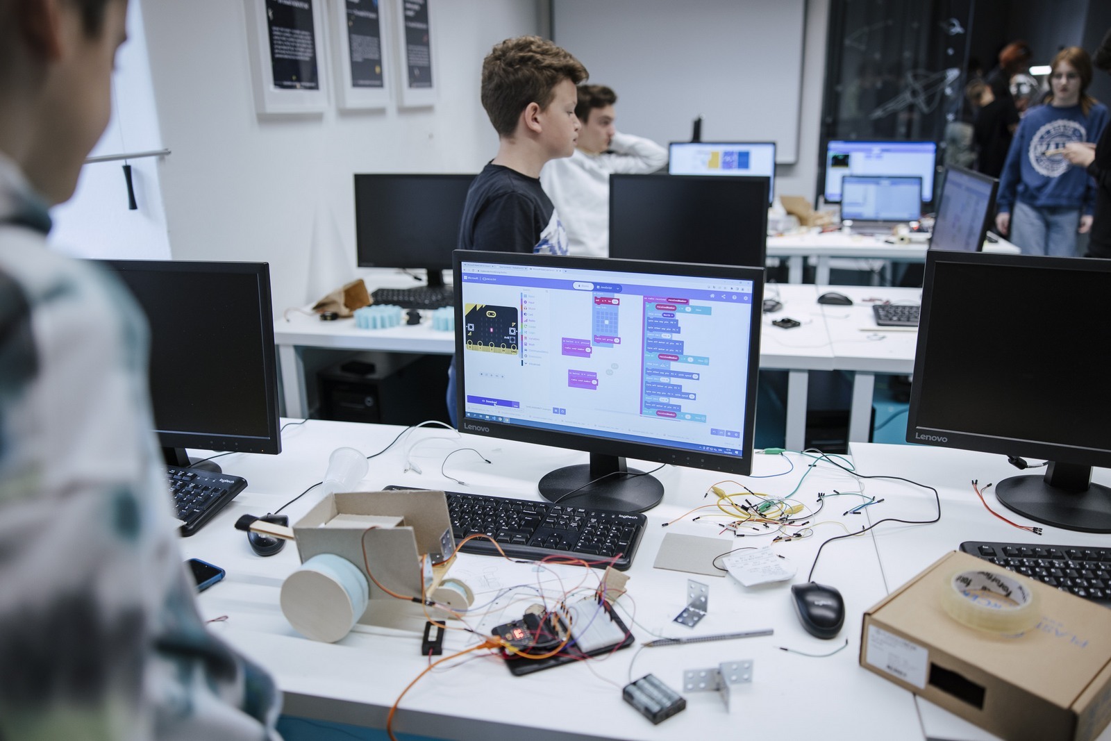 Besplatne radionice iz svijeta tehnologije za djecu i mlade u CTK Rijeka - Novi list