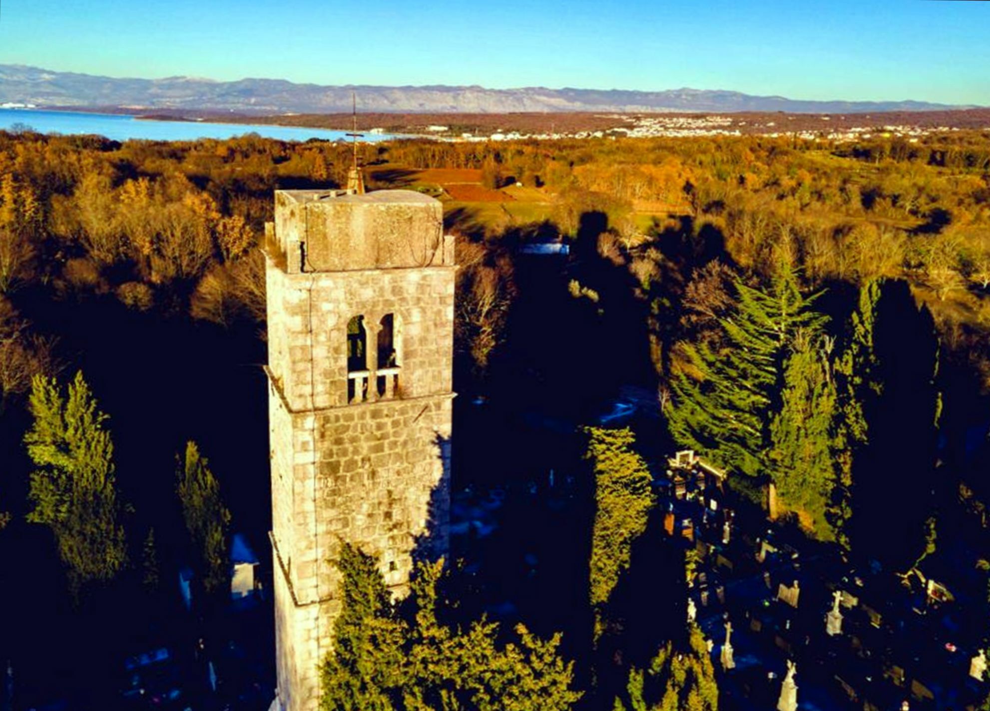 Završeni radovi na simbolu Dubašnice, obnovljen je zvonik na starom ...