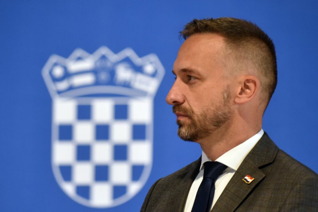 Piletić: Uskoro novi Nacionalni plan suzbijanja nasilja nad ženama ...