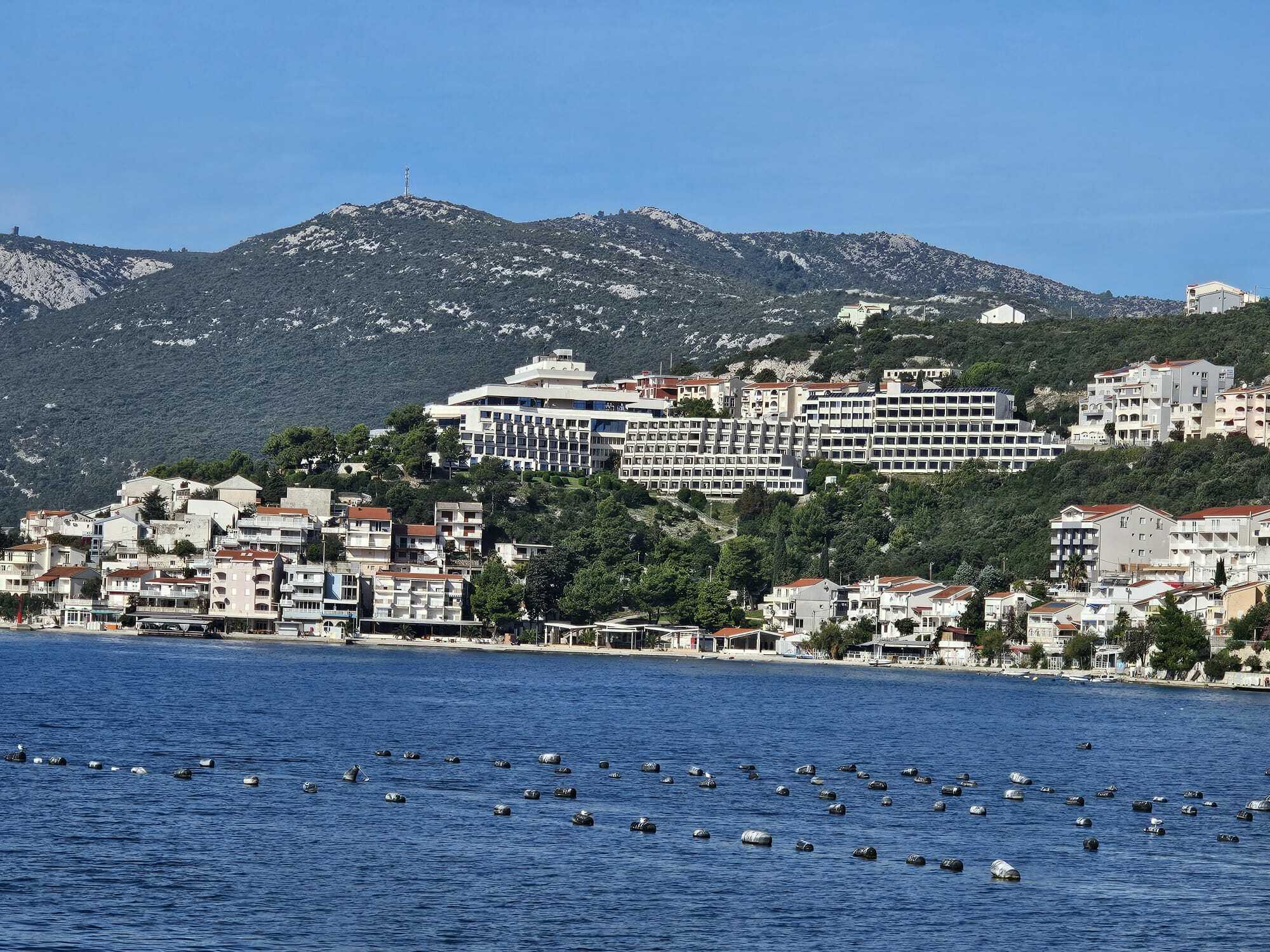 Neum živi za turizam, čak i crkva ima apartmane: 'Ovdje se diše ...
