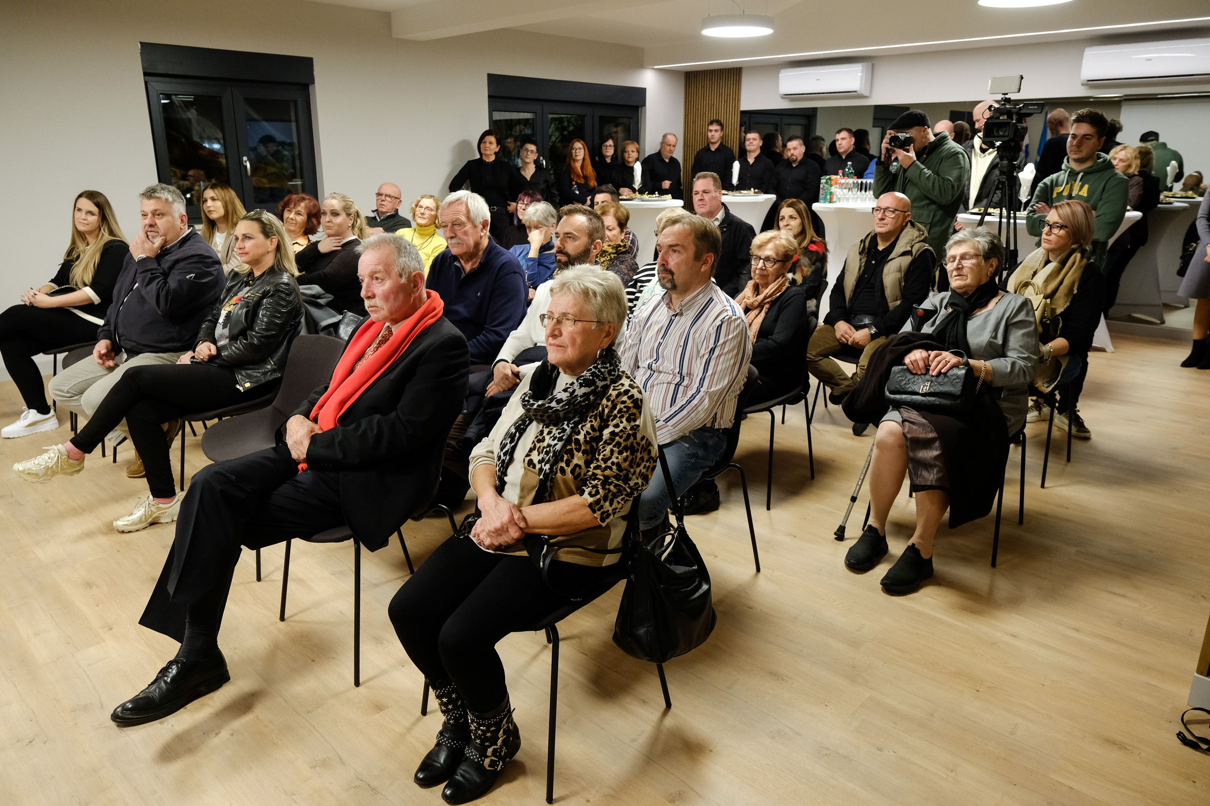 Obnovljeno središte društvenog života Cernika i Čavala, čitaonici ...