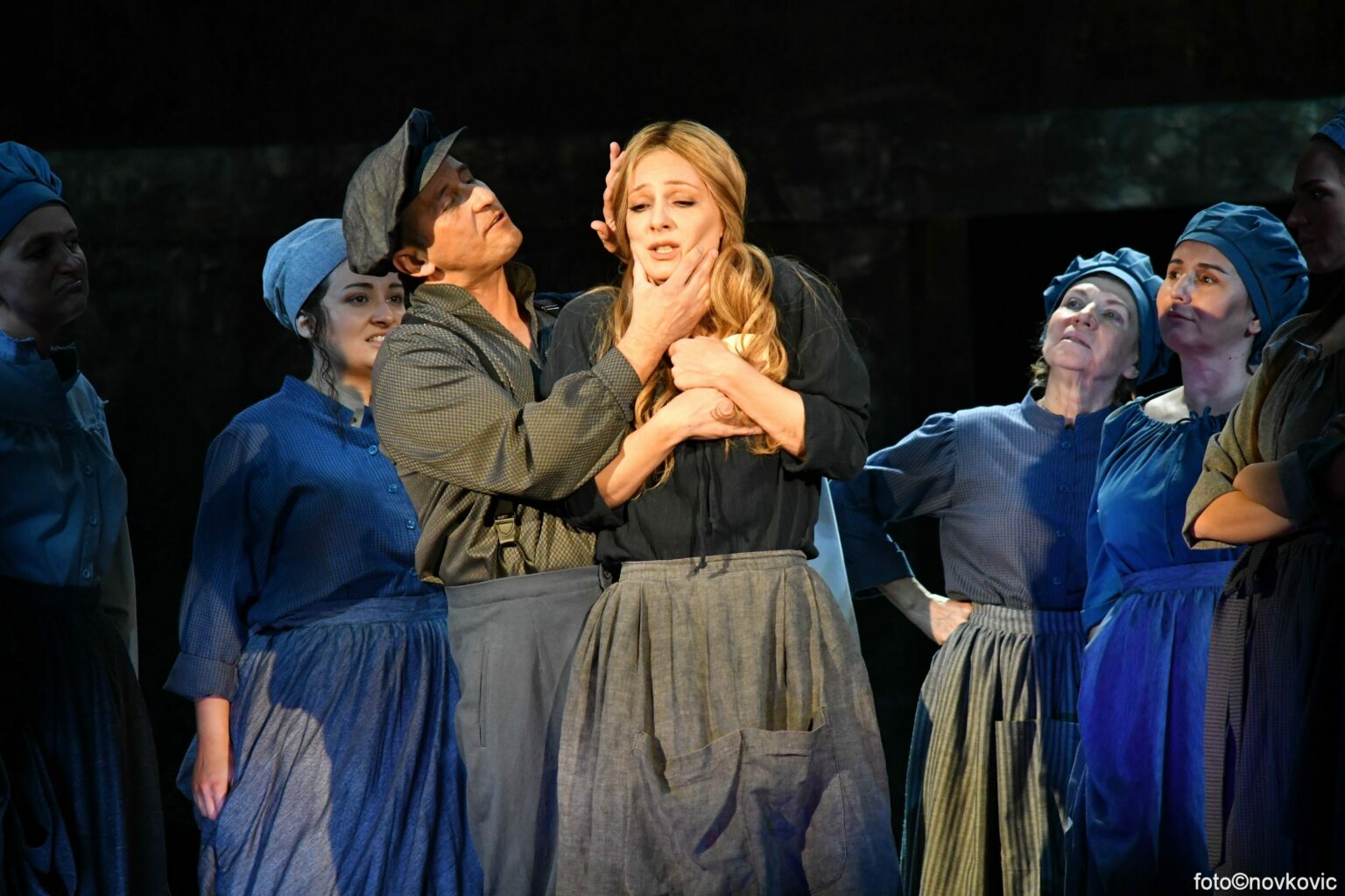 "Jadnici" u Komediji: Naslov koji prikazuje sve ono što kazalište jest ...