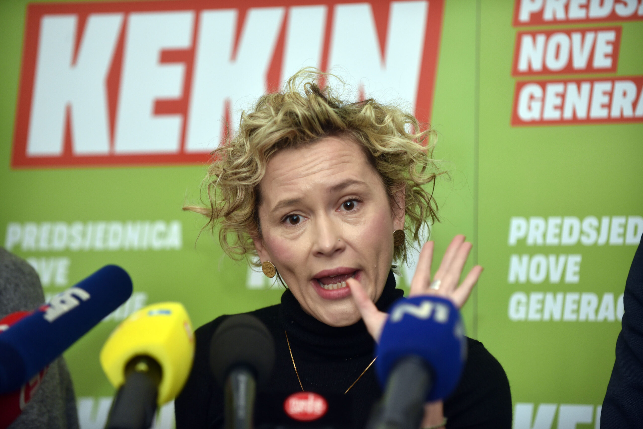 Možemo!: O Jelavićevem "krunskom dokazu", navodno zatajenoj SMS poruci ...