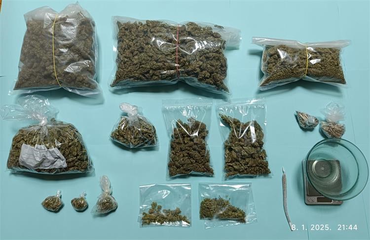 Pronađena marihuana pakirana u više pvc vrećica ukupne težine od gotovo ...