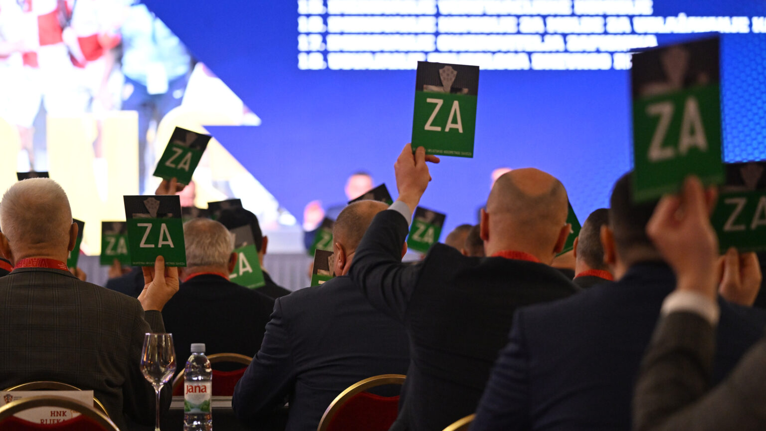 FOTO Marijan Kustić dobio novi mandat na čelu HNS-a, Damir Mišković ...