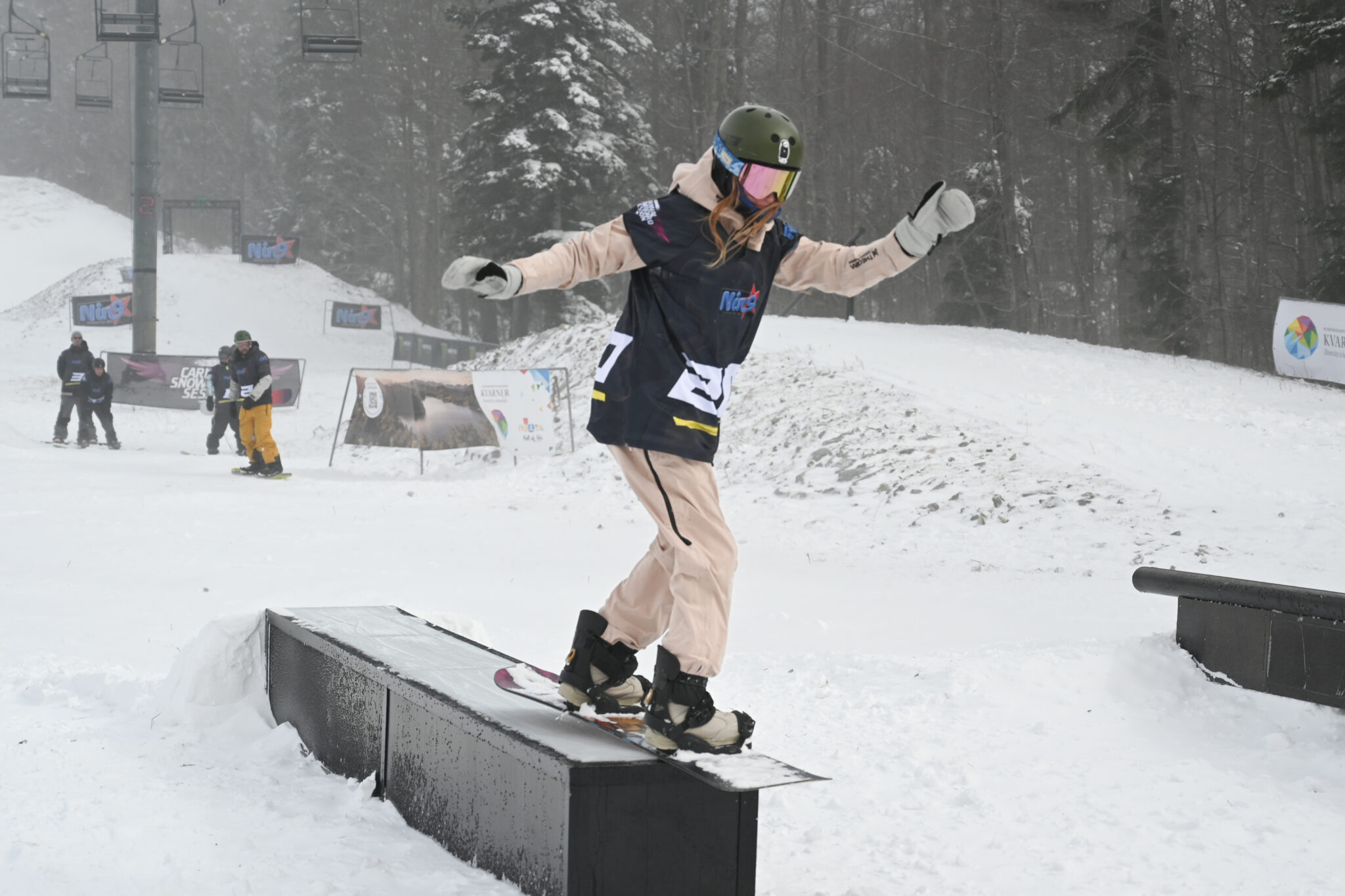 FOTO Bili smo na Carnival Snowboard Sessionu na Platku. Ni ledeni ...