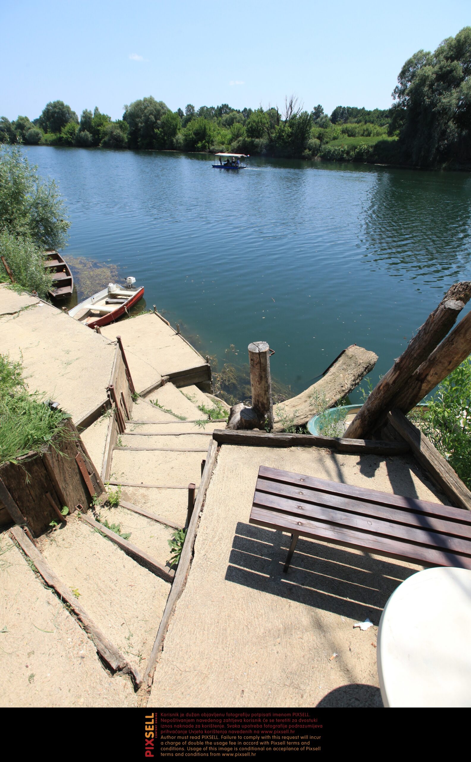 Na obali rijeke Save kod Dubočca pronađen leš u visokom stupnju ...