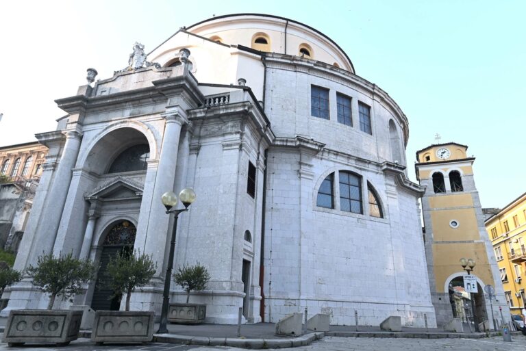 KBC Rijeka, po prvi put iz nove bolnice, ispratio novu generaciju ...