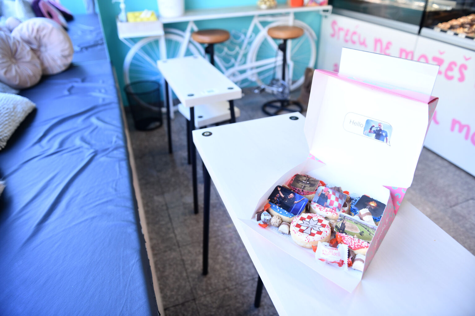 FOTO / Prvo bijelo polje, "Bog i Hrvati"... Slastičarnica pripremila ...