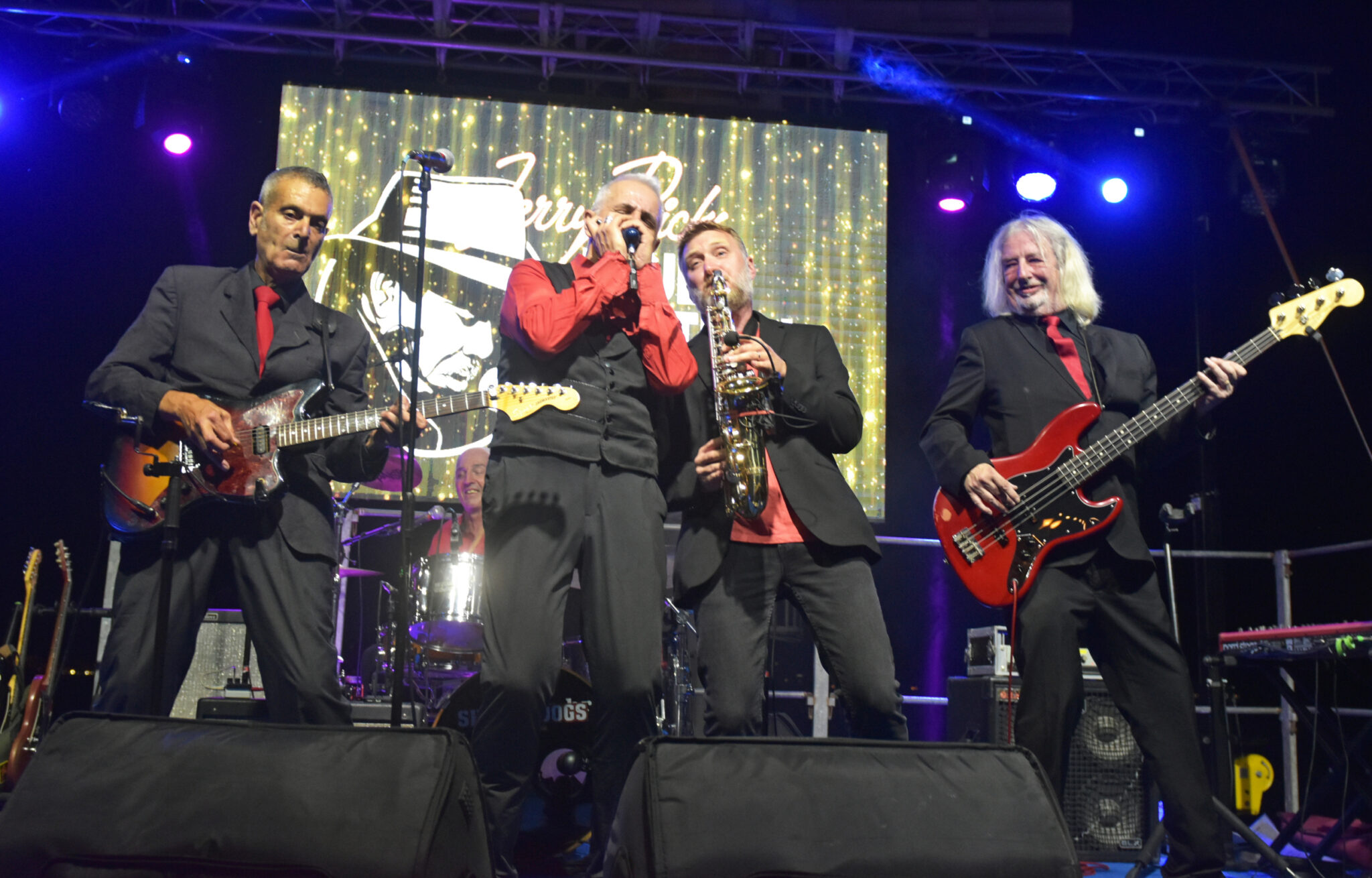 Mošćeničku Dragu rasplesali Shaggy Dogs i Krissy Matthews Band: Blues ...