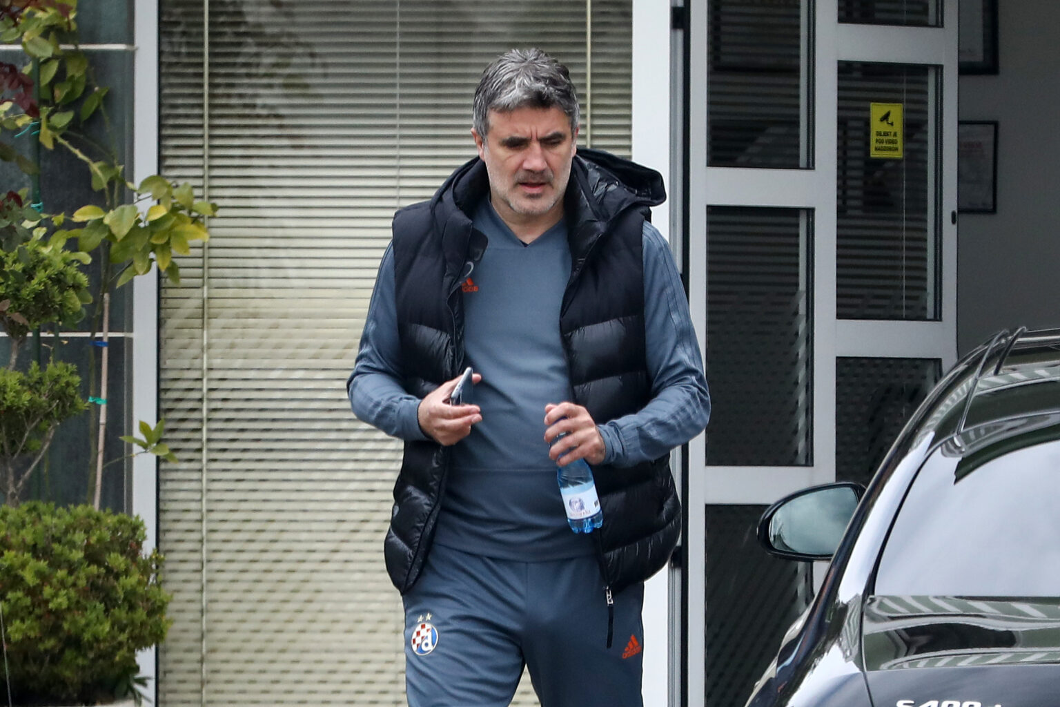 Zoran Mamić potvrdio da se priključuje FK Sarajevu. Vlasnik kluba s ...