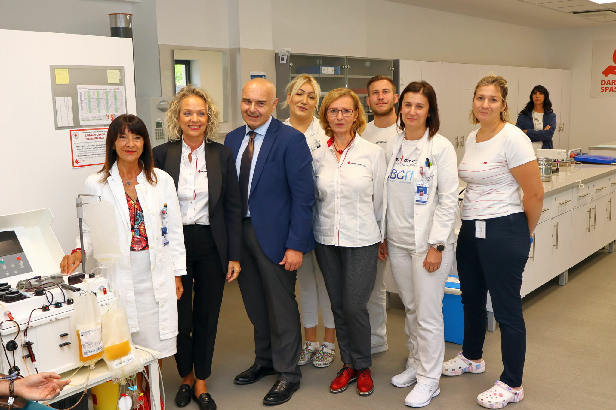 Vizuali s poticajnim porukama oplemenili prostore za darivatelje krvi u ...