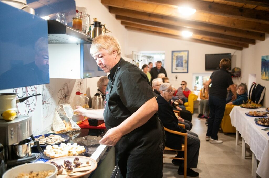 Doris Vlah štićenicima Doma za starije u Voloskom priredila jutro koje ...