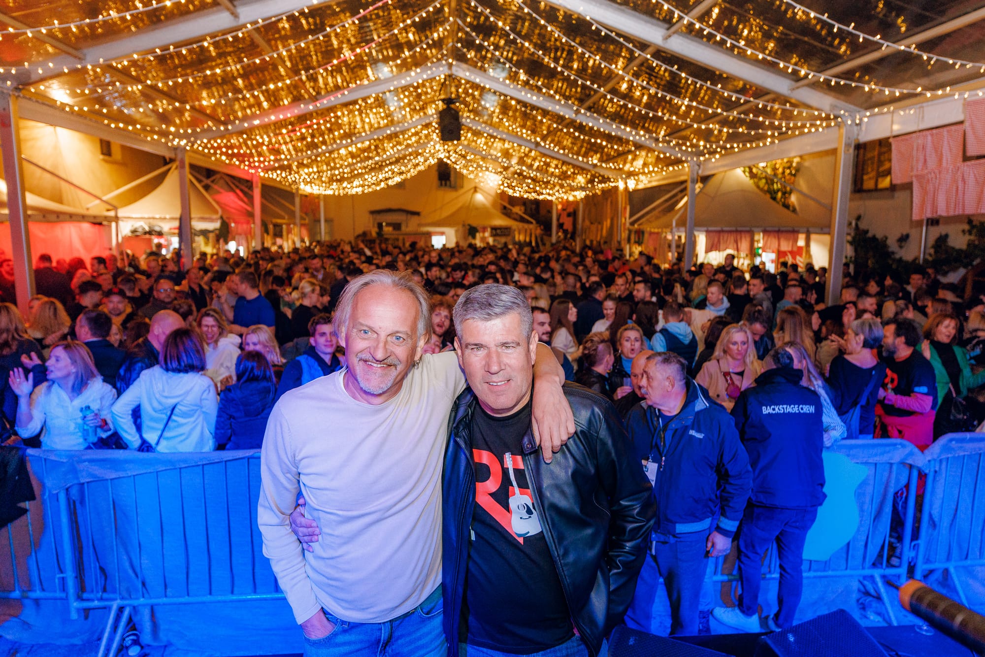 Robi&Prco koncertom na Kastvu obilježili 30. rođendan: Šator premalen ...