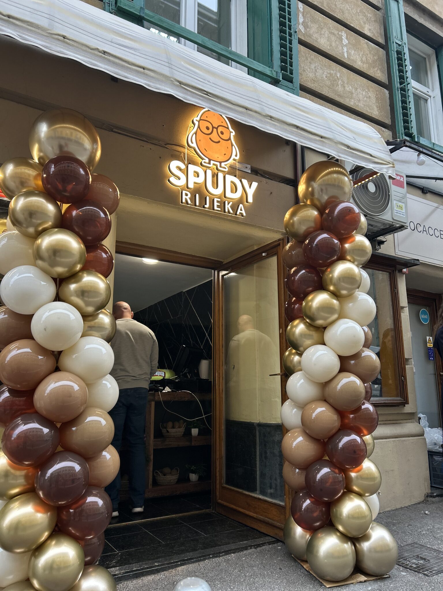 Spudy je otvoren u Rijeci: novo mjesto za sve koji obožavaju krumpir - Novi list