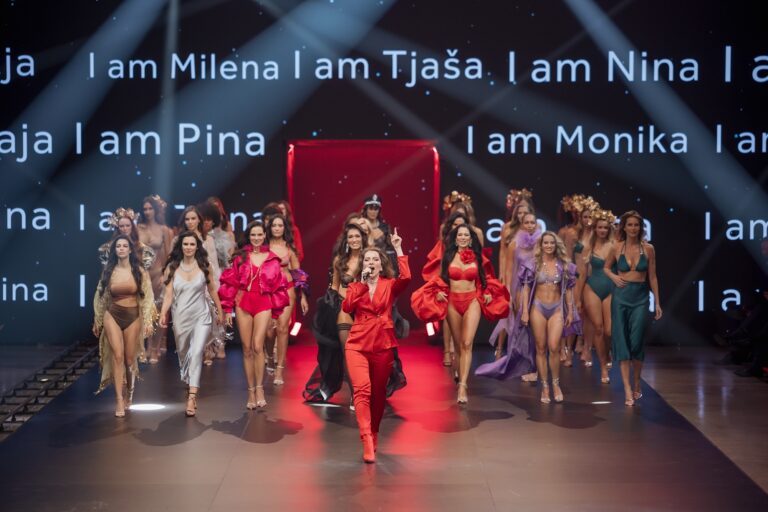 Lisca nas je impresionirala modnom revijom, nova kolekcija je doista ...