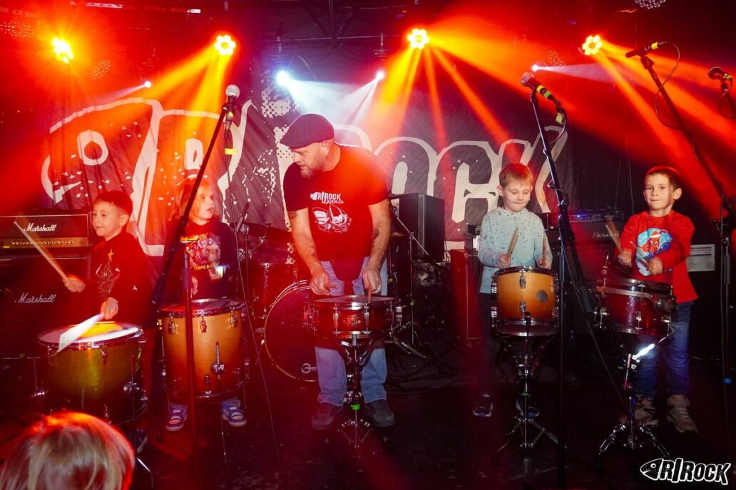 Zimski koncert polaznika Ri Rock Akademije ispunio Klub Palach - Novi list