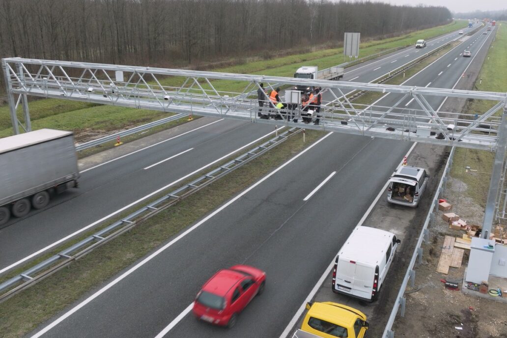 Postavljen prvi portal za novi sustav naplate cestarine – Crolibertas ...