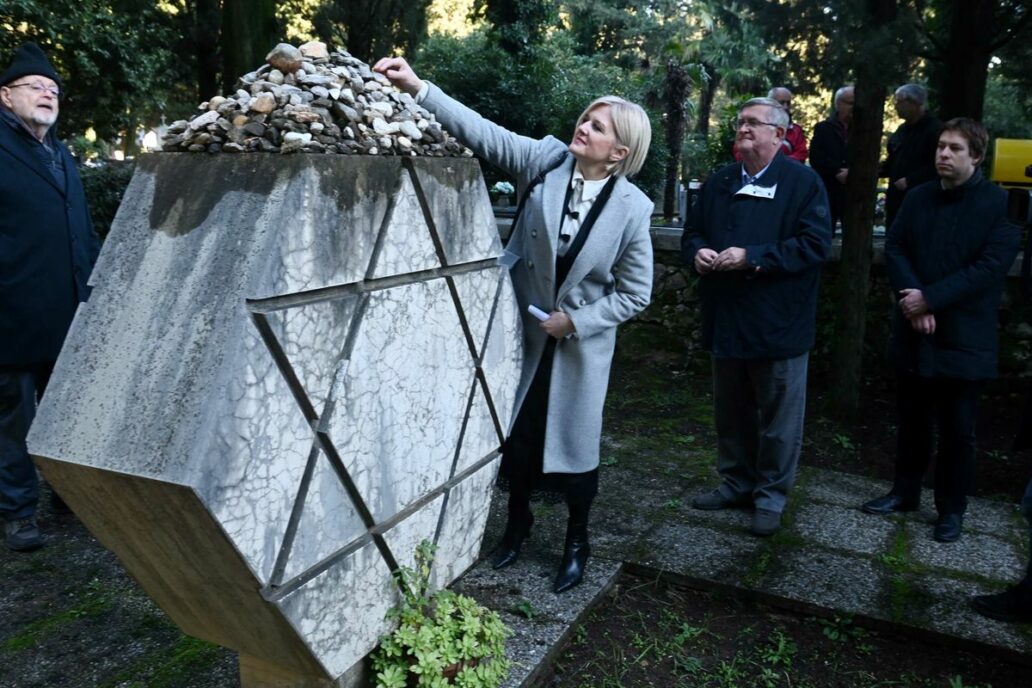 Riječki Dan sjećanja na žrtve holokausta: Iako povijest uči, ciklički ...